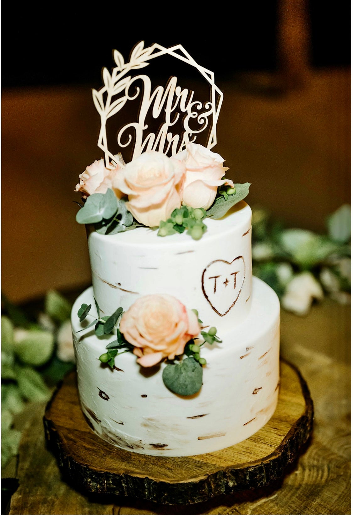 Amazing Birch Tree Wedding Cake